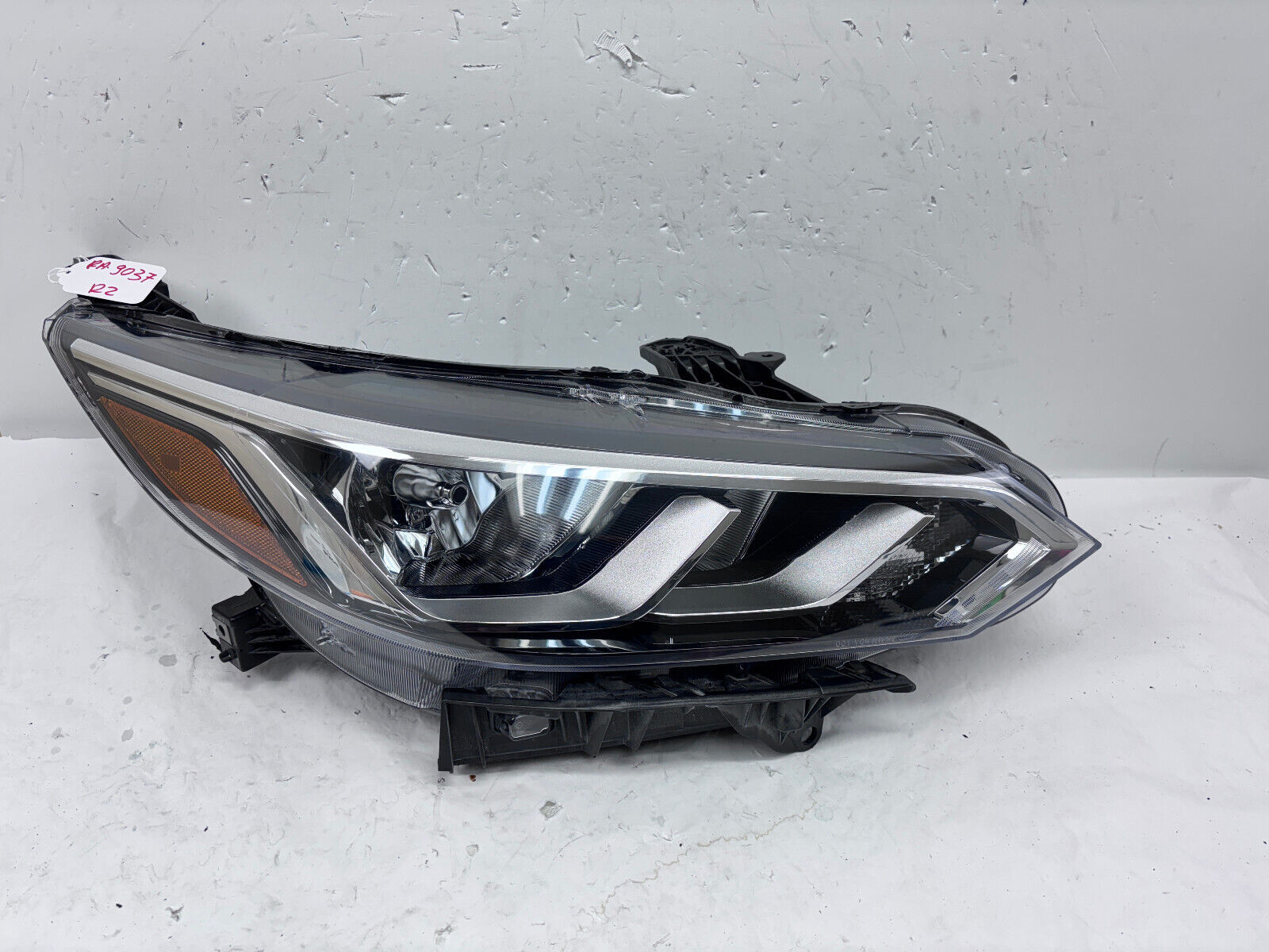 MINT 260106LB0A 2020 2021 2022 2023 NISSAN SENTRA HALOGEN RIGHT OEM ...