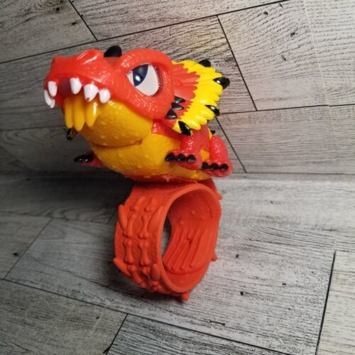 Little Live Pets Wraptiles Lizzagon slap band Electronic Lizard Toy w ...