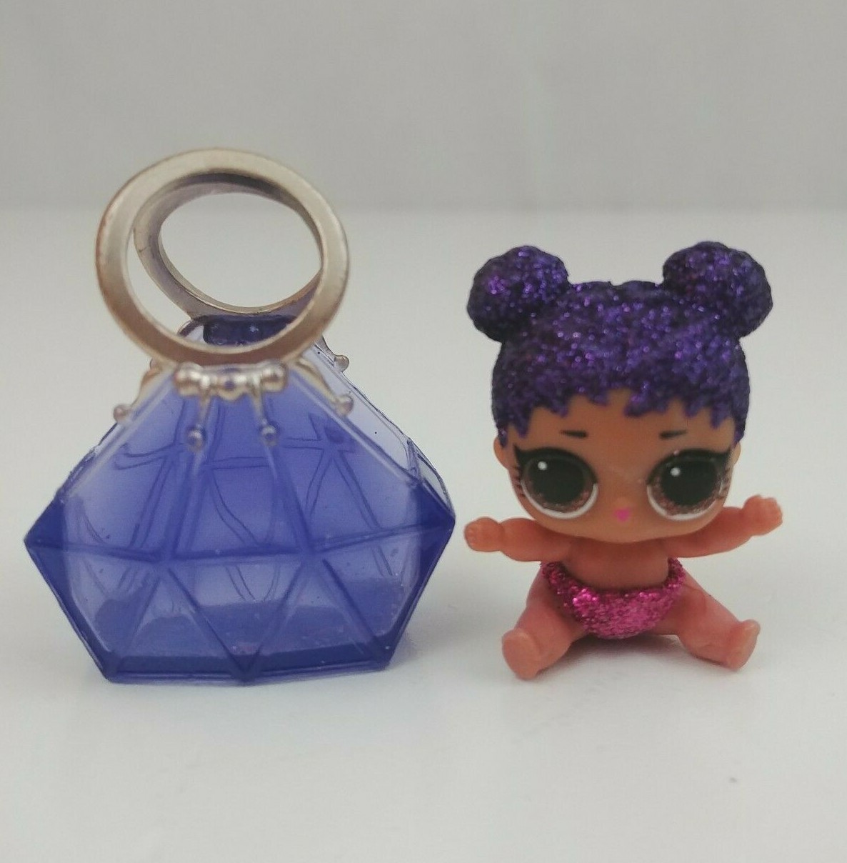 LOL Surprise Doll Purple Queen Lil Sister Glitter Series With Bag ...