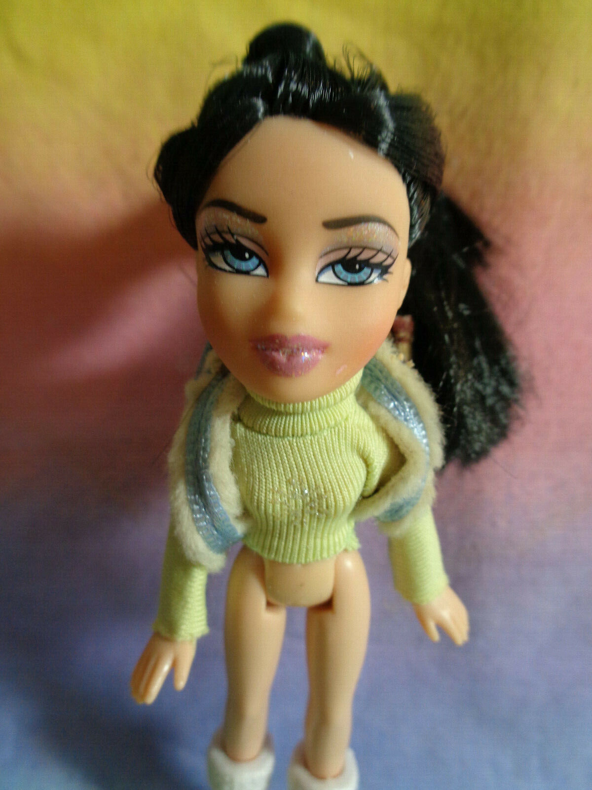 Lil Bratz Sno Fun Nazalia With Some Accessories - as is -- bottom nude ...