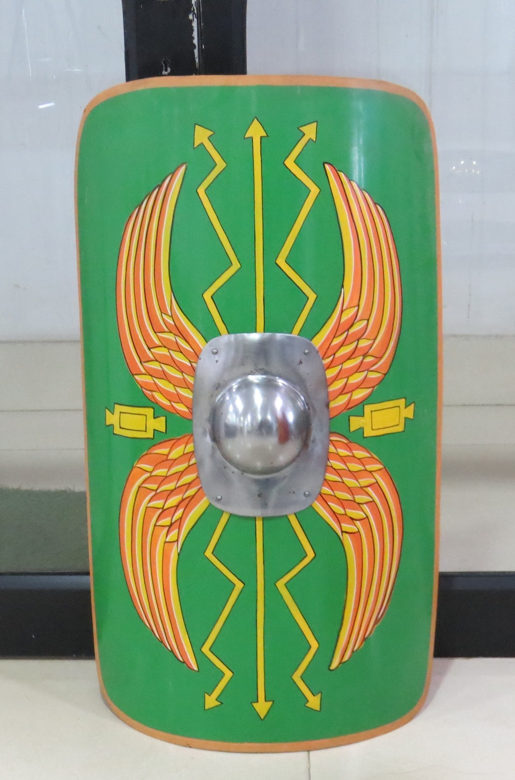 NauticalMart Medieval Armor Wooden Battle Knight Larp Replica Shield ...