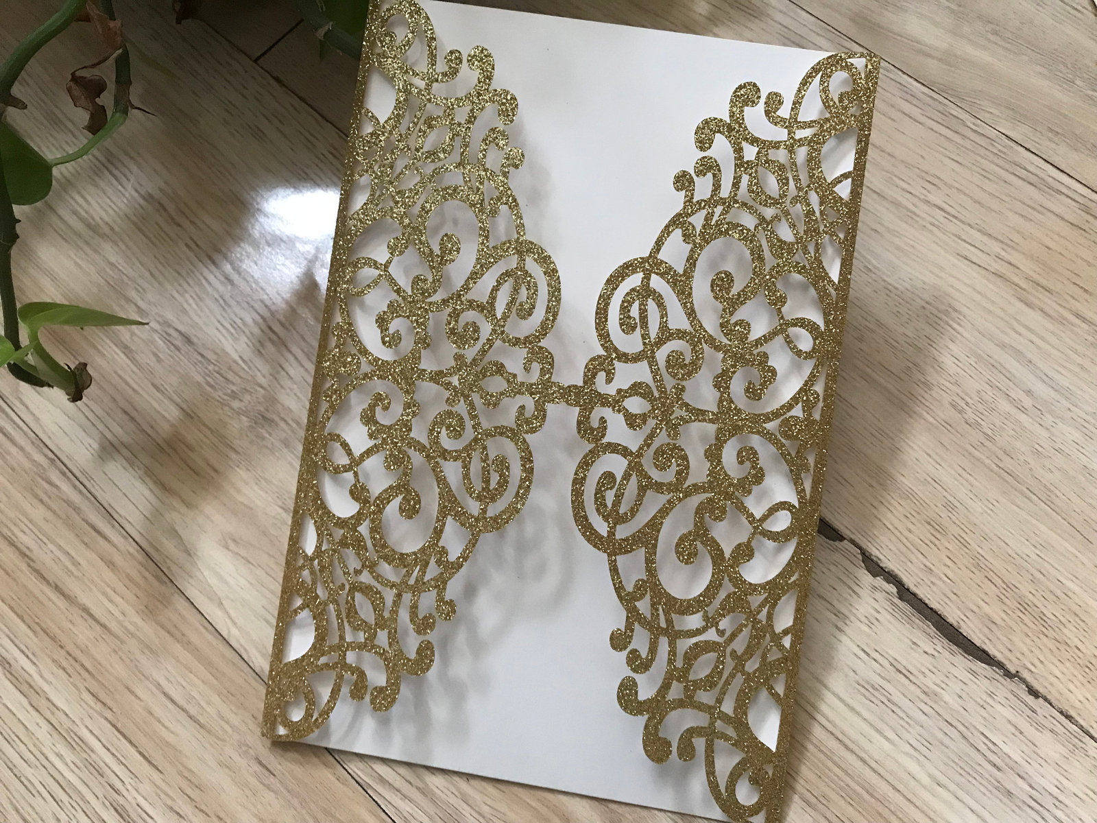 50pcs Glitter Paper Gold Laser Cut Wedding Cards,Invitations,Wedding ...