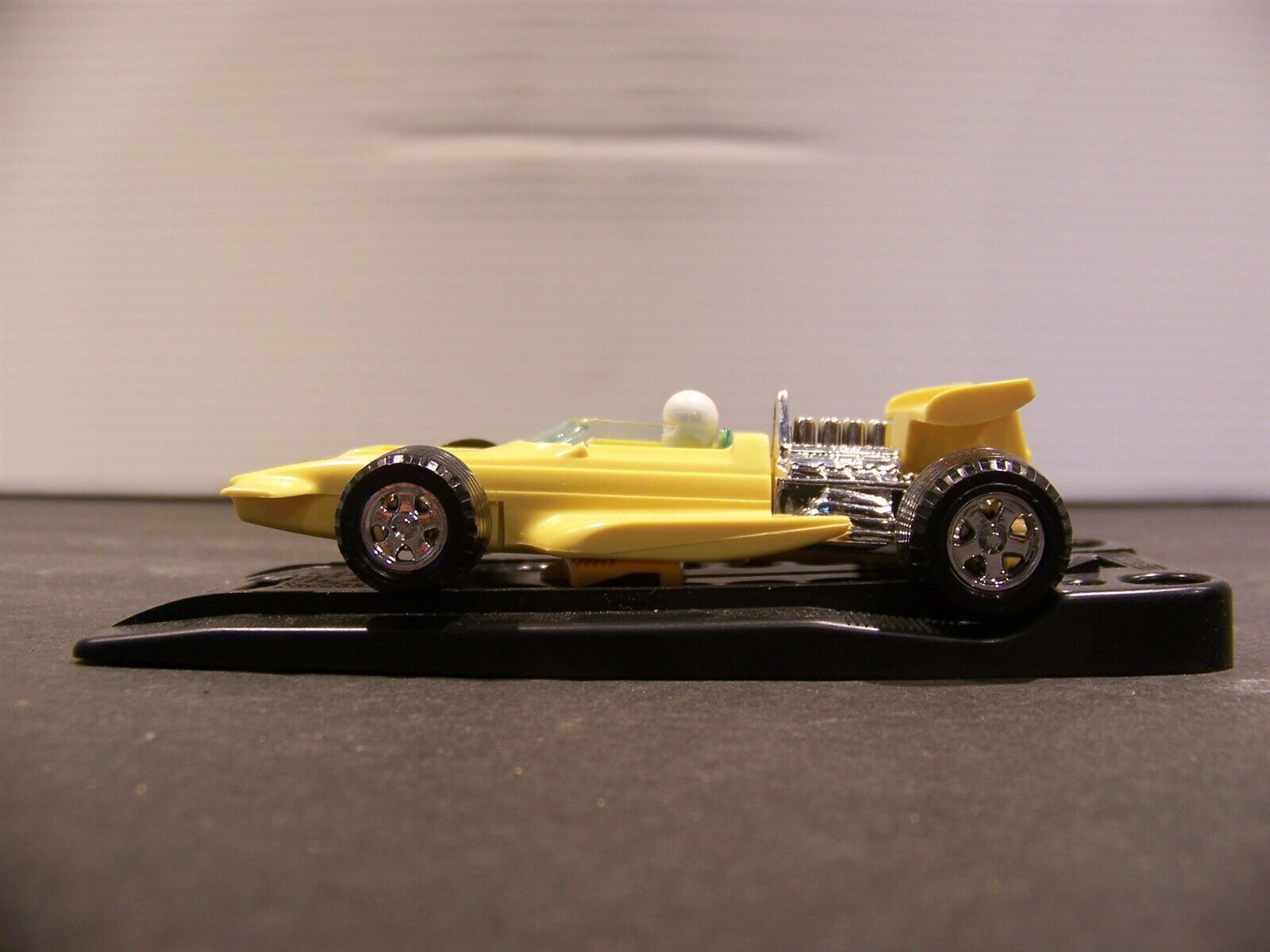 Funmate Formula 1 Yellow 28 Race Car w/ Launcher Ramp - Vintage Manufacture