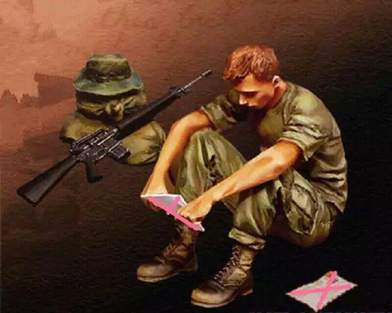 1/35 Resin Model Kit Vietnam War US Army Soldier Reading a Letter ...