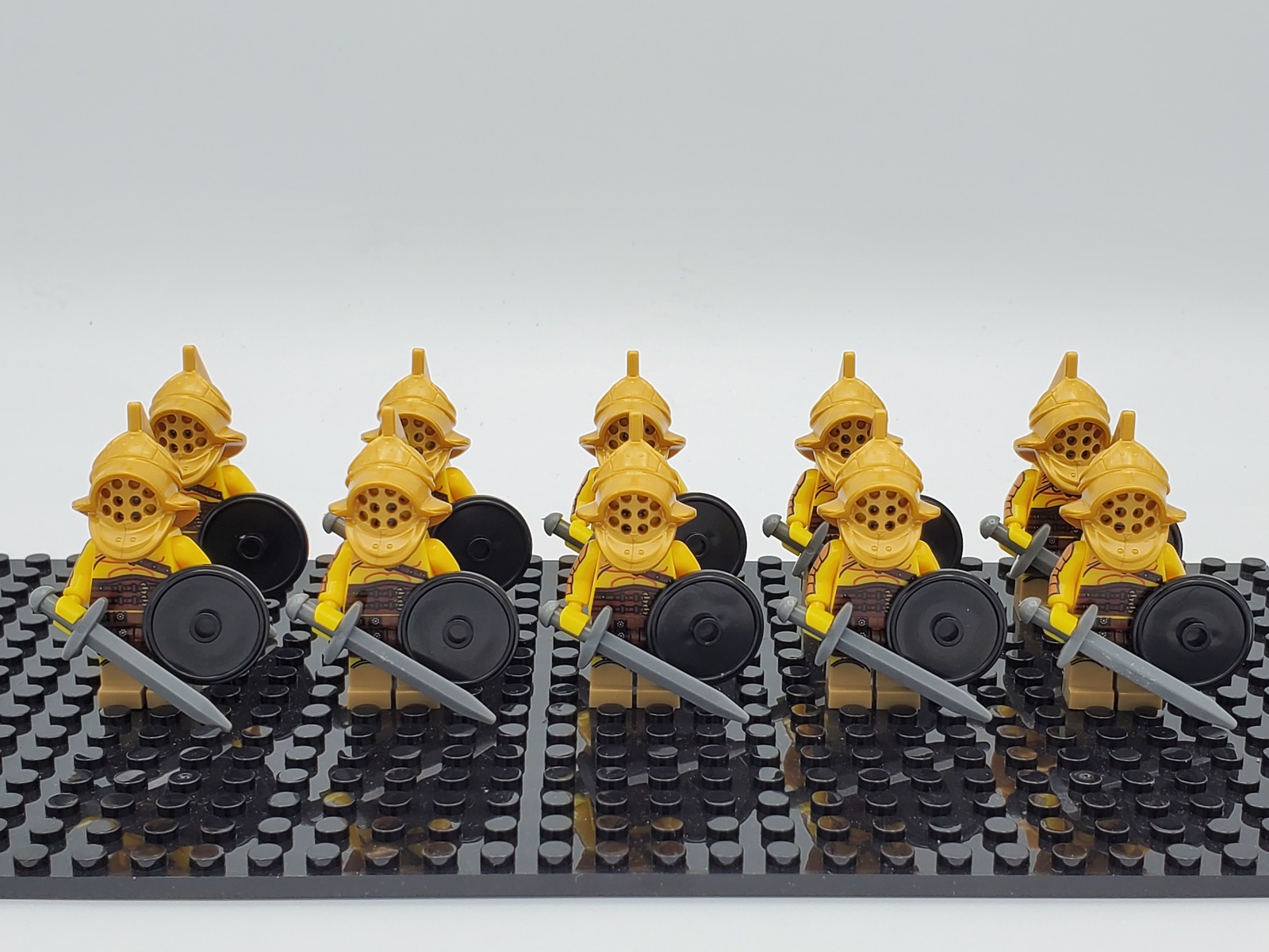 Roman Gladiators Minifigures Set x10 Lot - Building Toys & Blocks