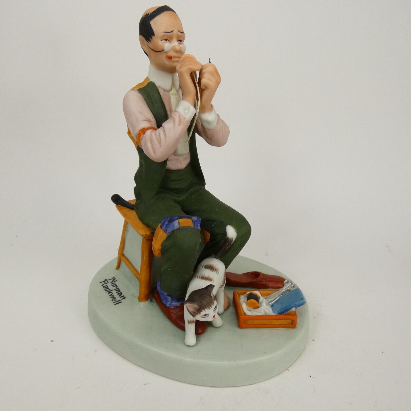 "MAN THREADING A NEEDLE" Norman Rockwell Figurine 1980 Danbury Mint ...