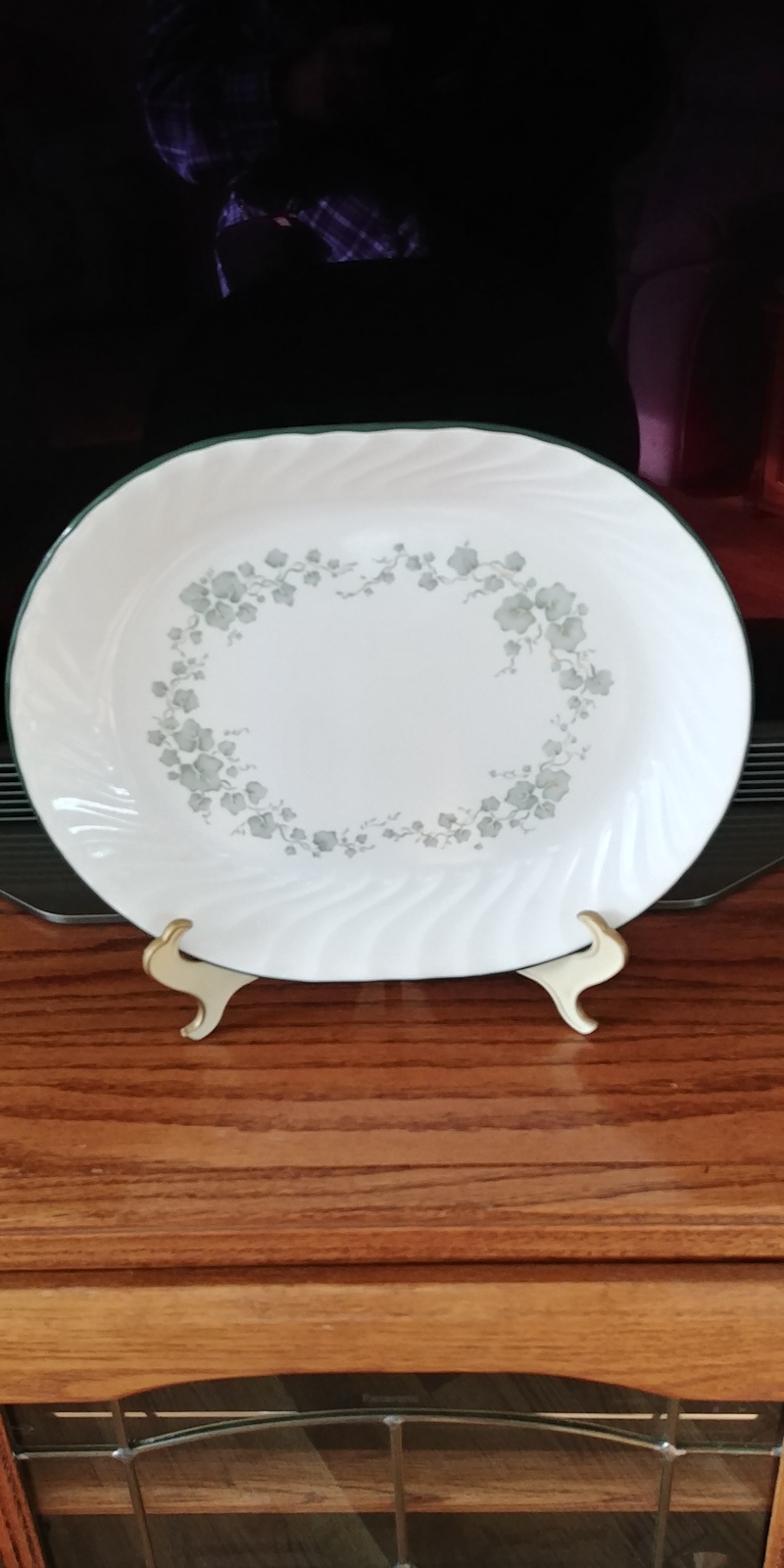 Corning Callaway Green Ivy Oval Serving Platter Corelle 10 x 12 White ...