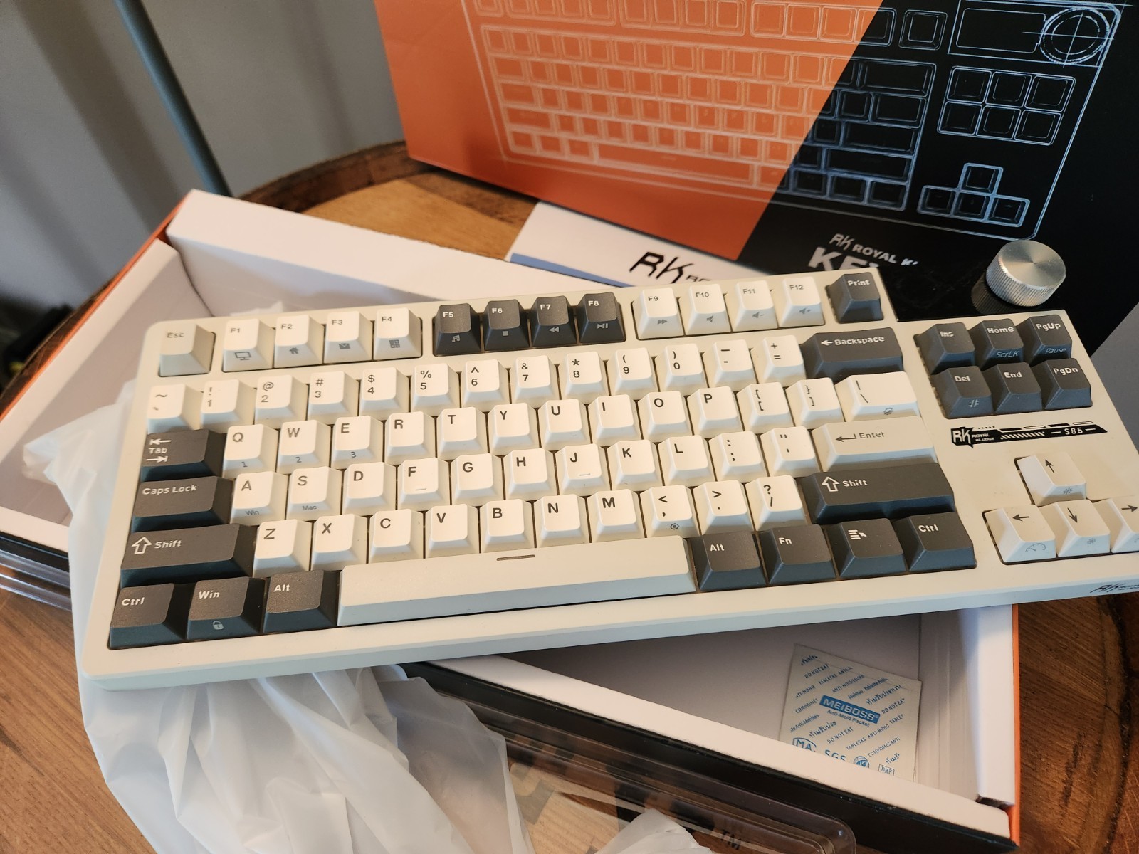 RK ROYAL KLUDGE S85 Wireless Mechanical Keyboard, 85% Wireless Gaming ...