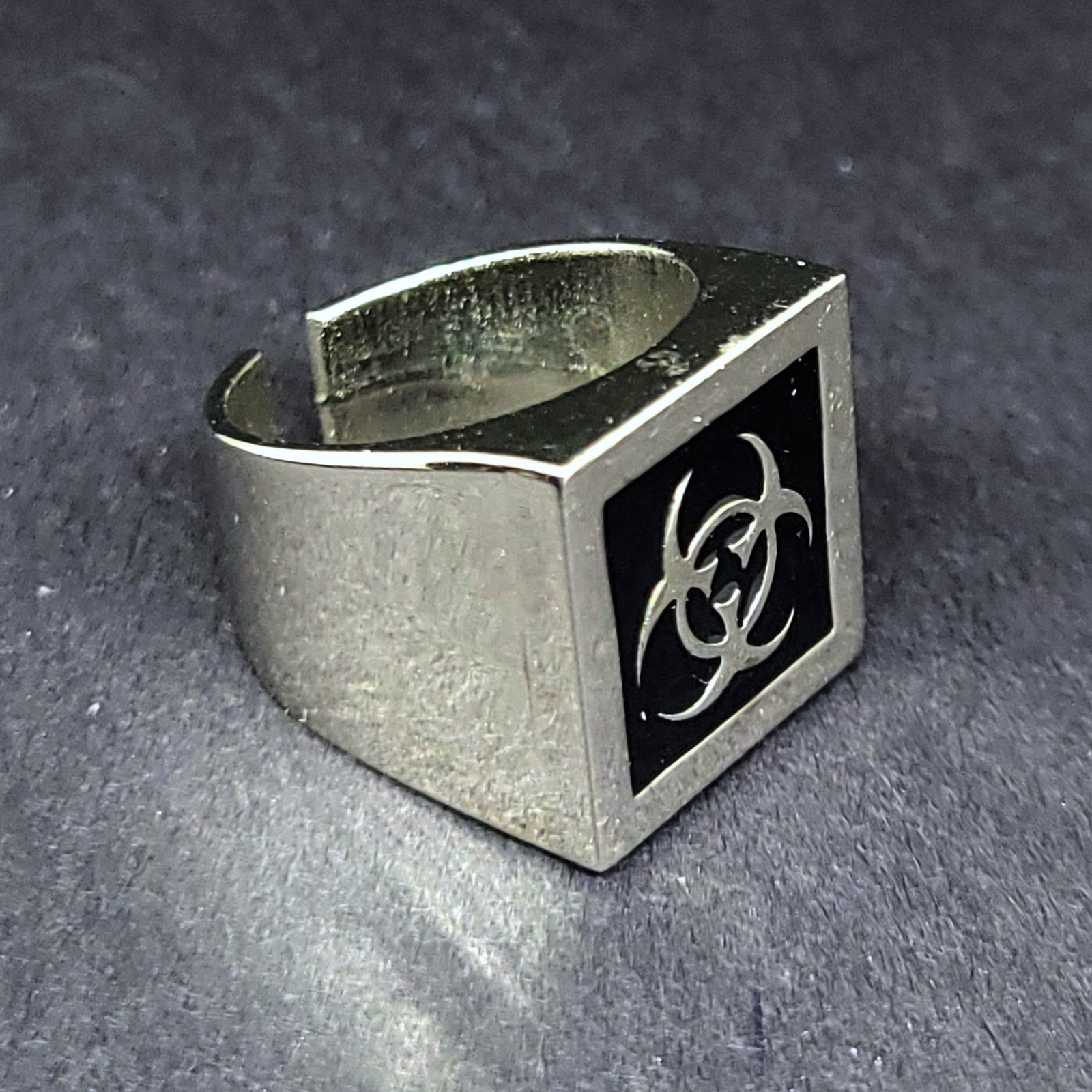 BIOHAZARD 3 Symbol Metal Ring (SILVER) - 1999 HK Comic Capcom Resident ...