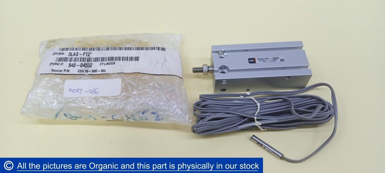 SMC CDU16-30D Free Mount Cylinder 0.7MPa CDU16-30D-90L W/ Reed Switch ...