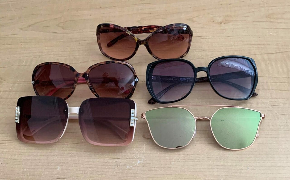 Ray Dion Productions' Booth at Bonanza - Collectibles, Fashio...