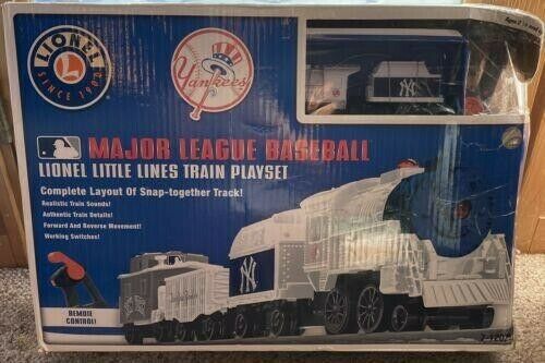 Lionel MLB 7-12025 Lionel Little Lines Train Play Set NY Yankees ...