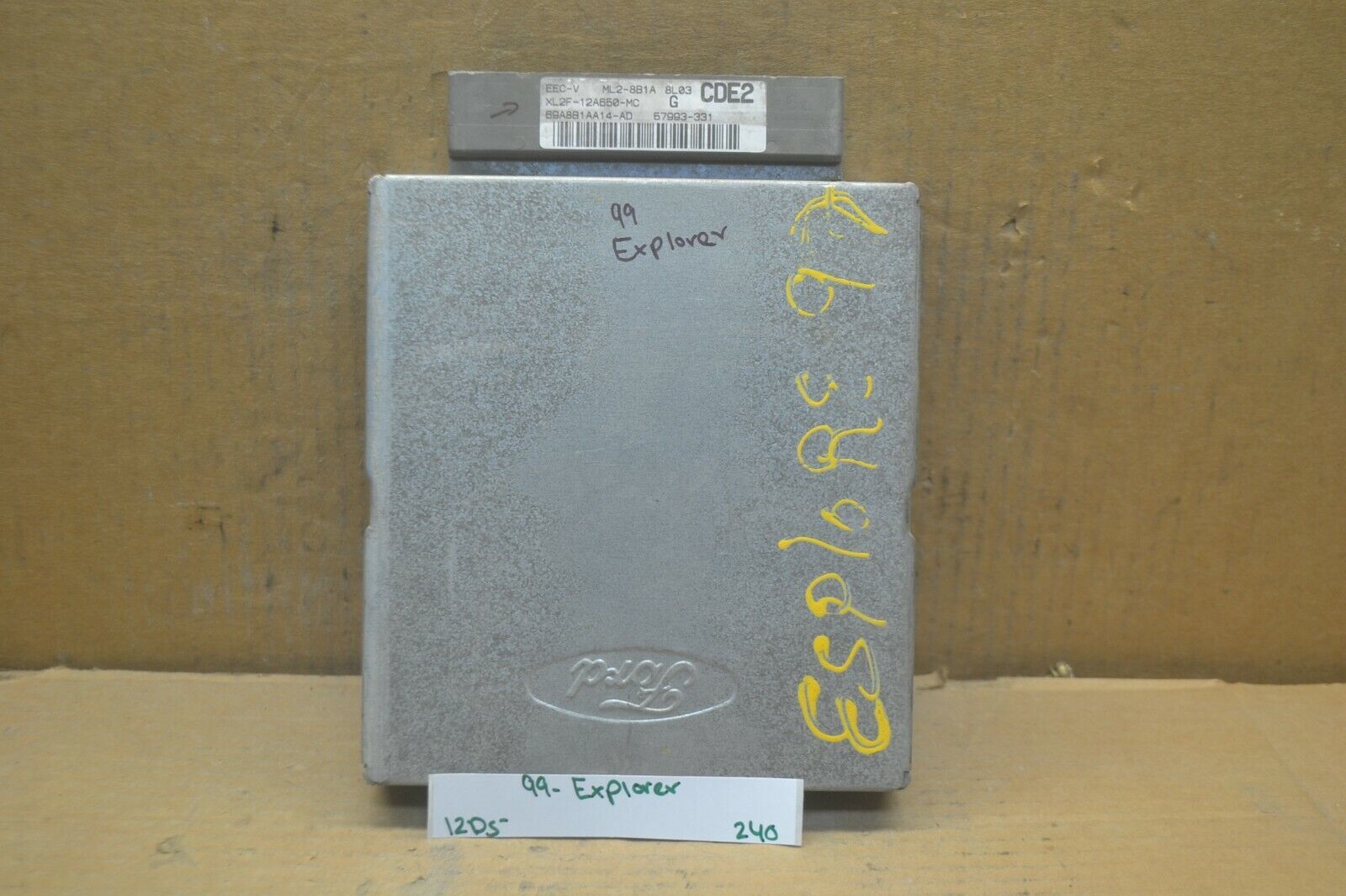 1999 Ford Explorer Engine Control Unit ECU XL2F12A650MC Module 240-12d5 - Engine Computers