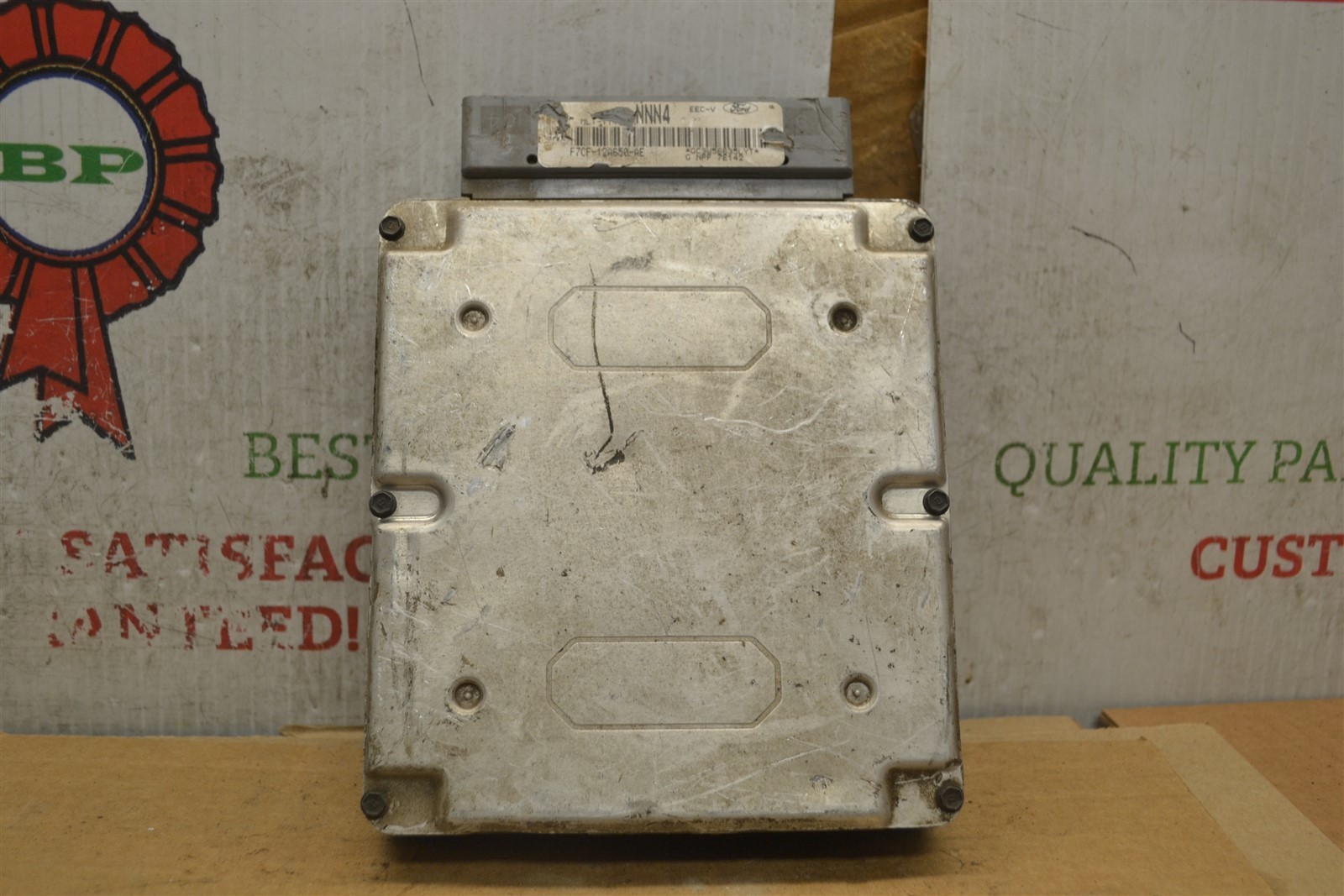1997-99 Ford Escort Tracer Engine Control F7CF12A650AE Module 572-v3 ...