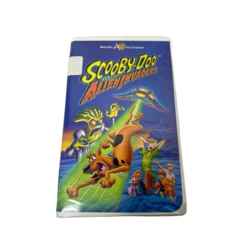 Scooby-Doo and the Alien Invaders (VHS, 2000, WB Family Entertainment ...