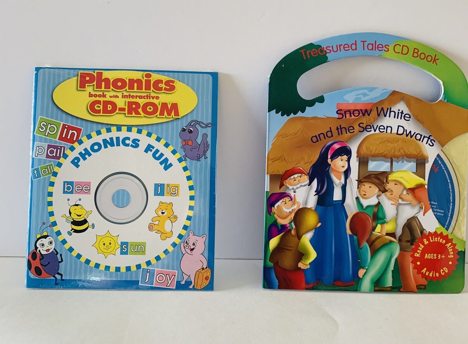 Snow White & Seven Dwarfs Treasured Tales CD Book {Buy and Get Phonics ...