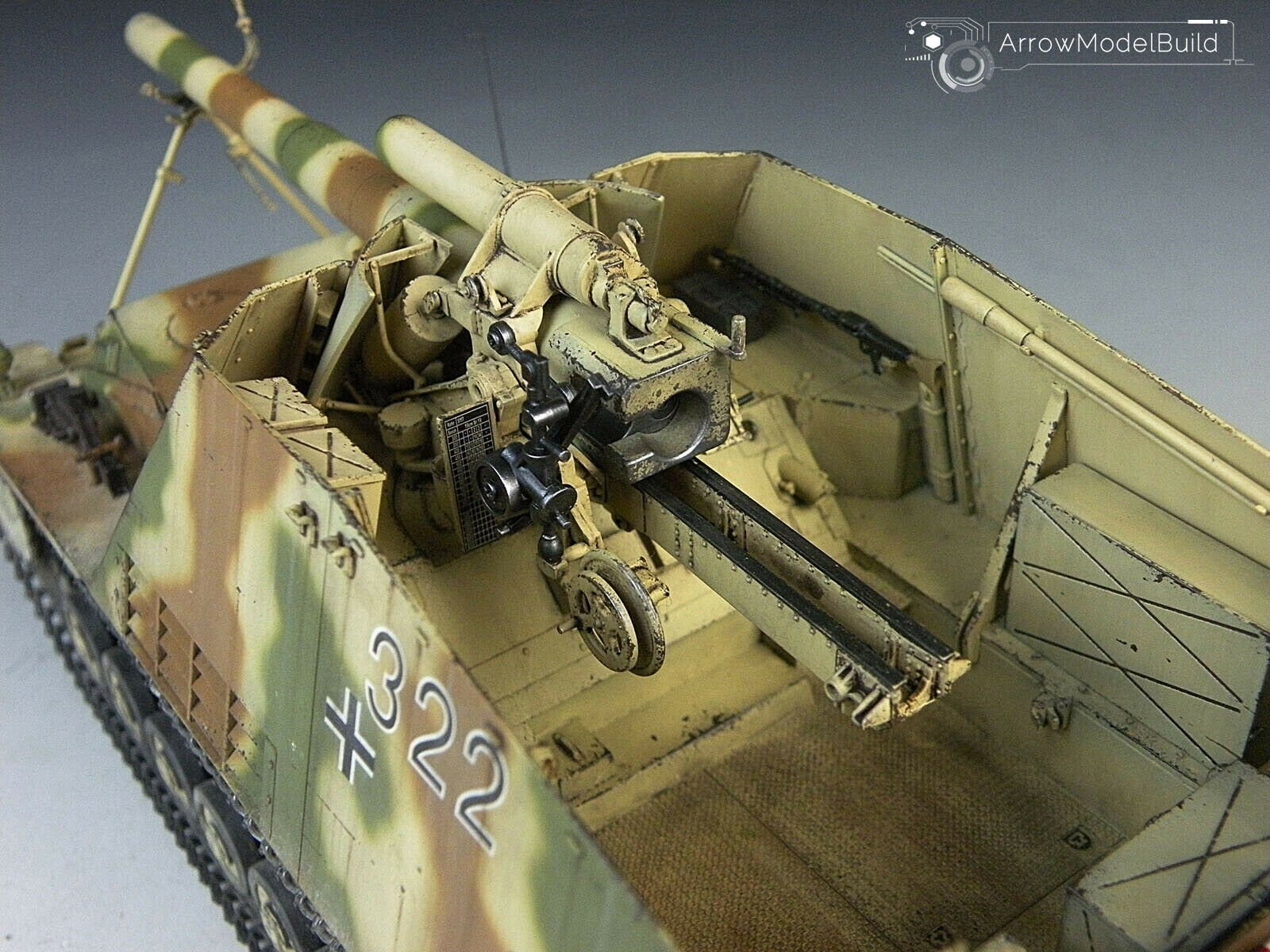 ArrowModelBuild SdKfz 165 Hummel Tank Built & Painted 1/35 Model Kit ...