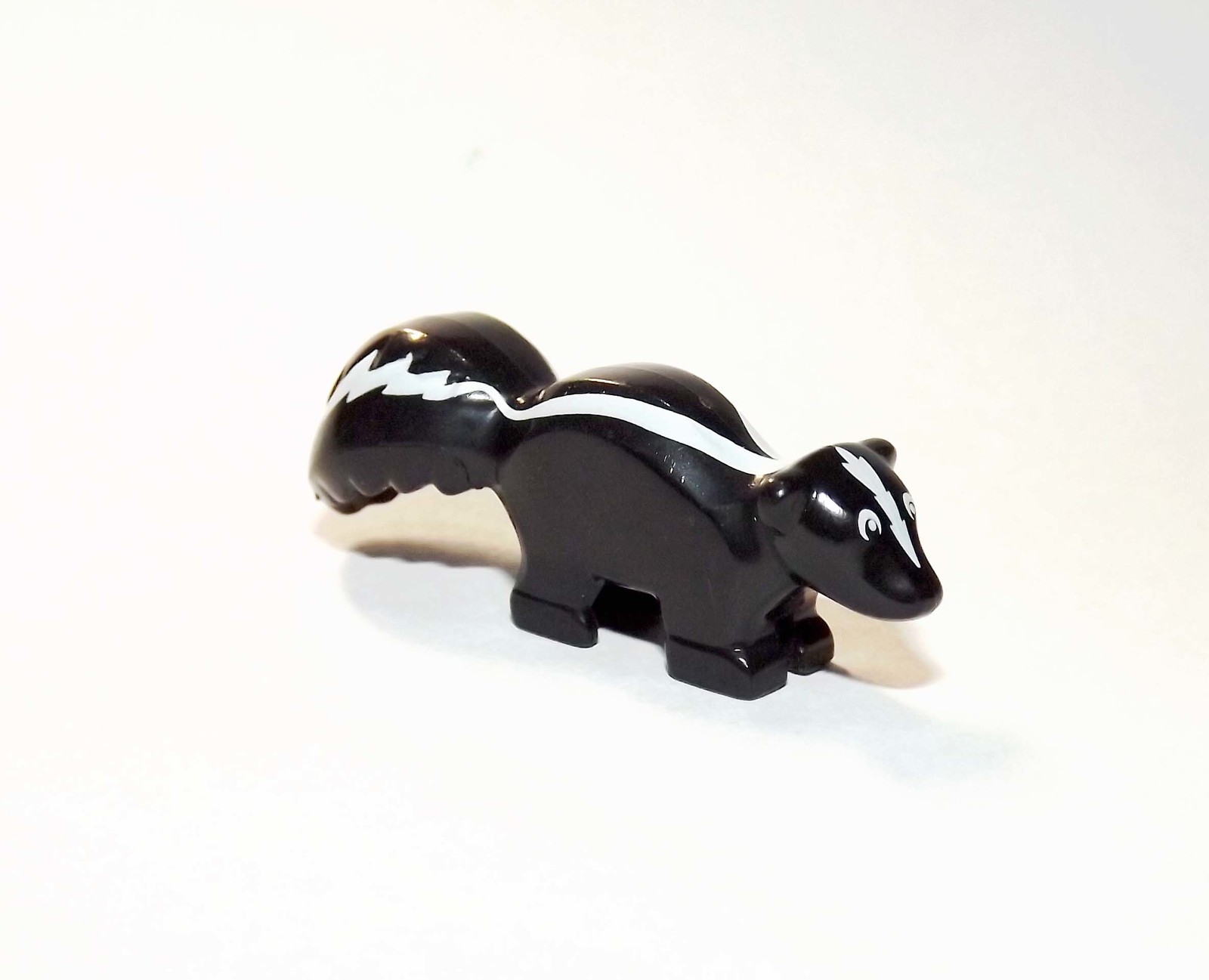 Skunk Animal Custom Minifigures - LEGO (R) Minifigures