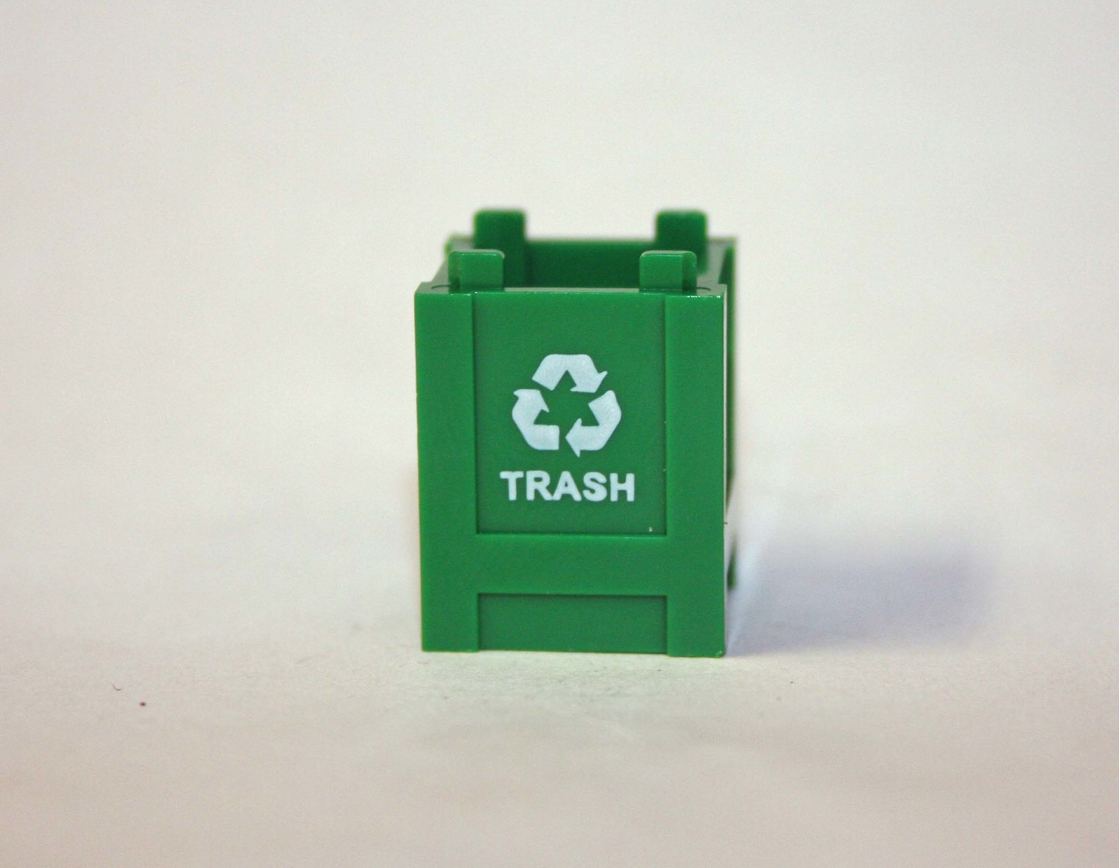 YY Minifigure Building Custom Recycle Bin Trash Can green Barrel Drum ...