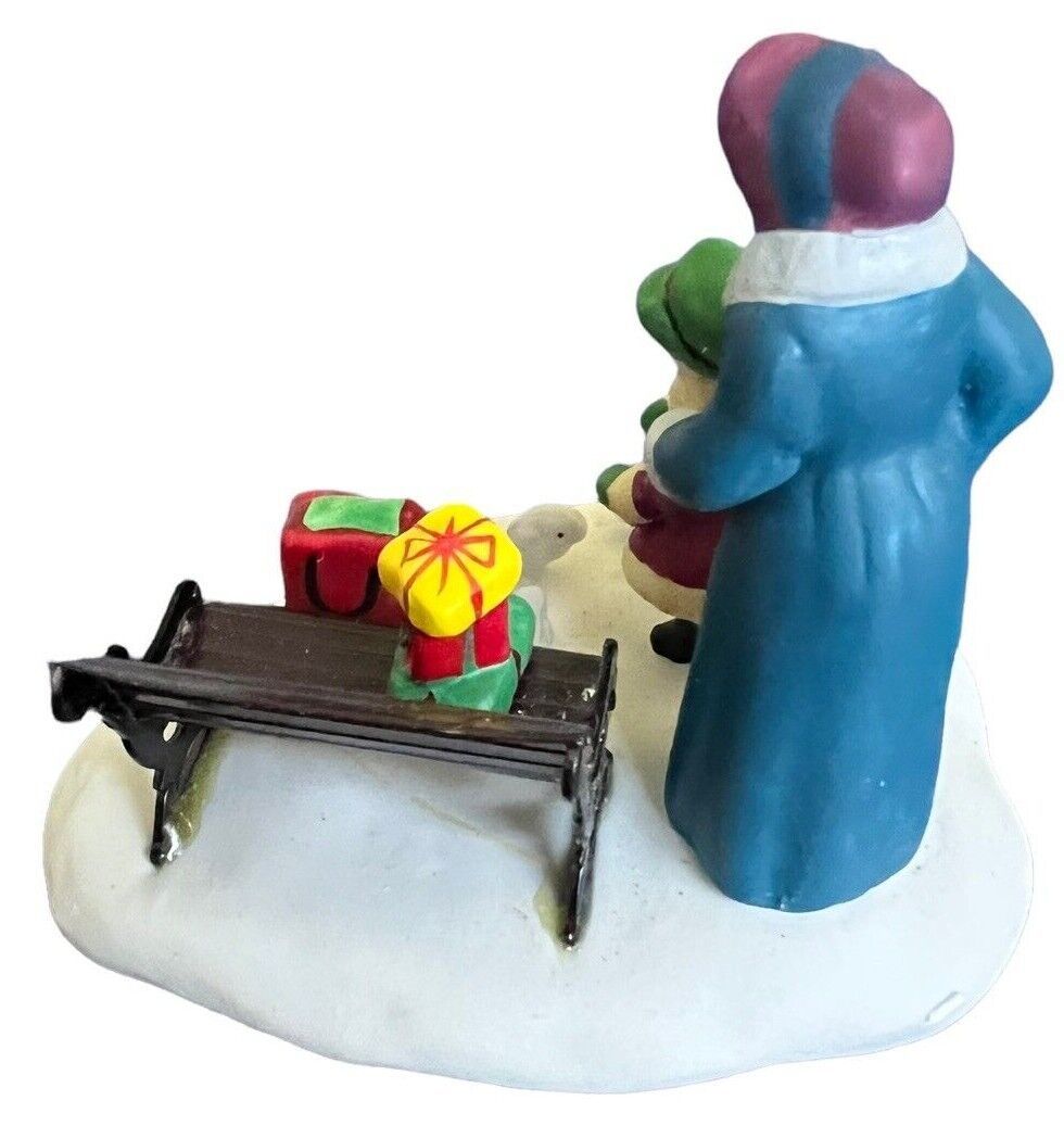 VINTAGE LEMAX VILLAGE COLLECTION PORCELAIN WOMEN AND CHILD FEEDING ...