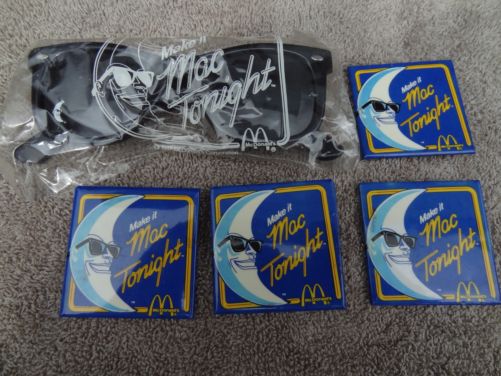 VINTAGE MCDONALDS LOT OF 5 MAKE IT MAC TONIGHT ITEMS PINS & NEW GLASSES ...