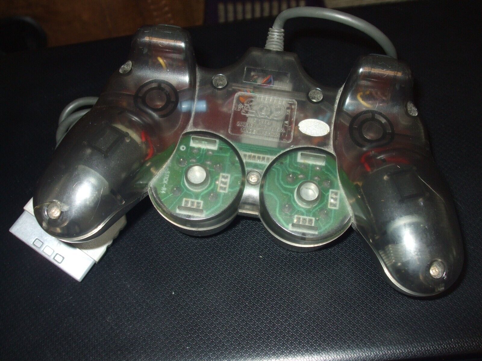200 Toy Translucent Gray TREMOR Gamepad Controller for Playstation 1 ...