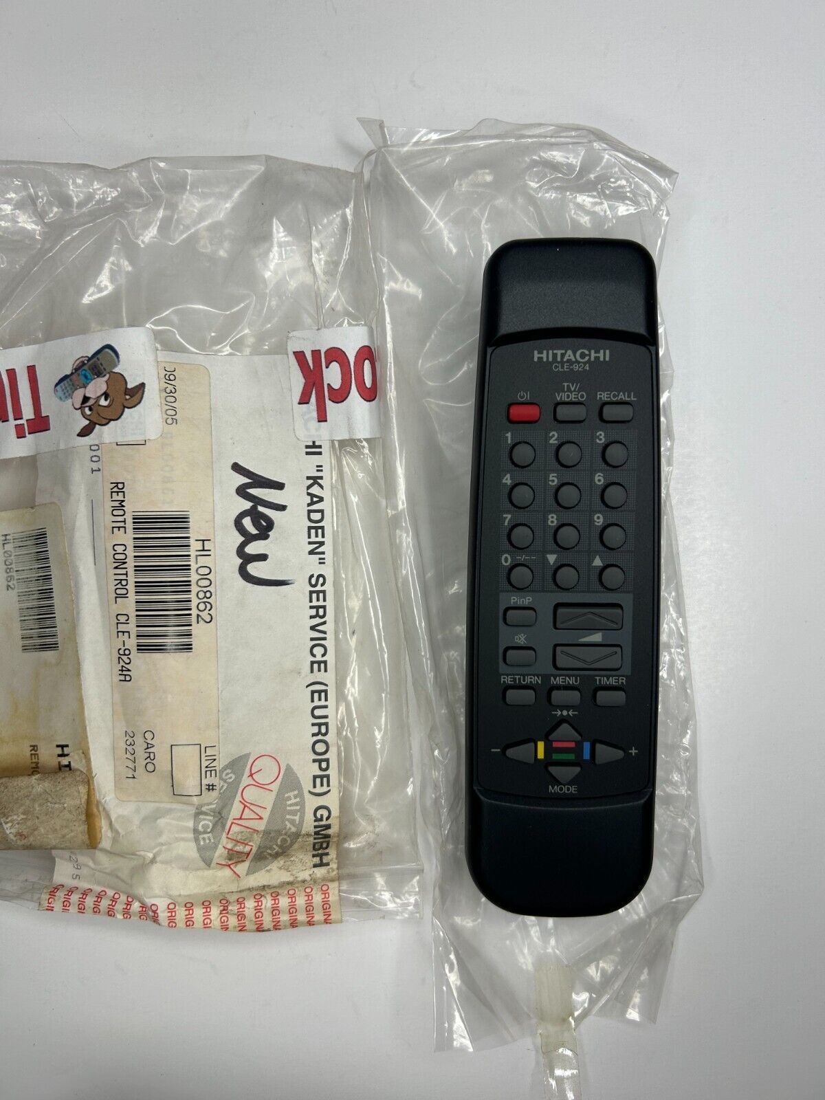 Hitachi CLE-924 TV Remote Control, Black - OEM NOS for C2058FN, C2176PX ...