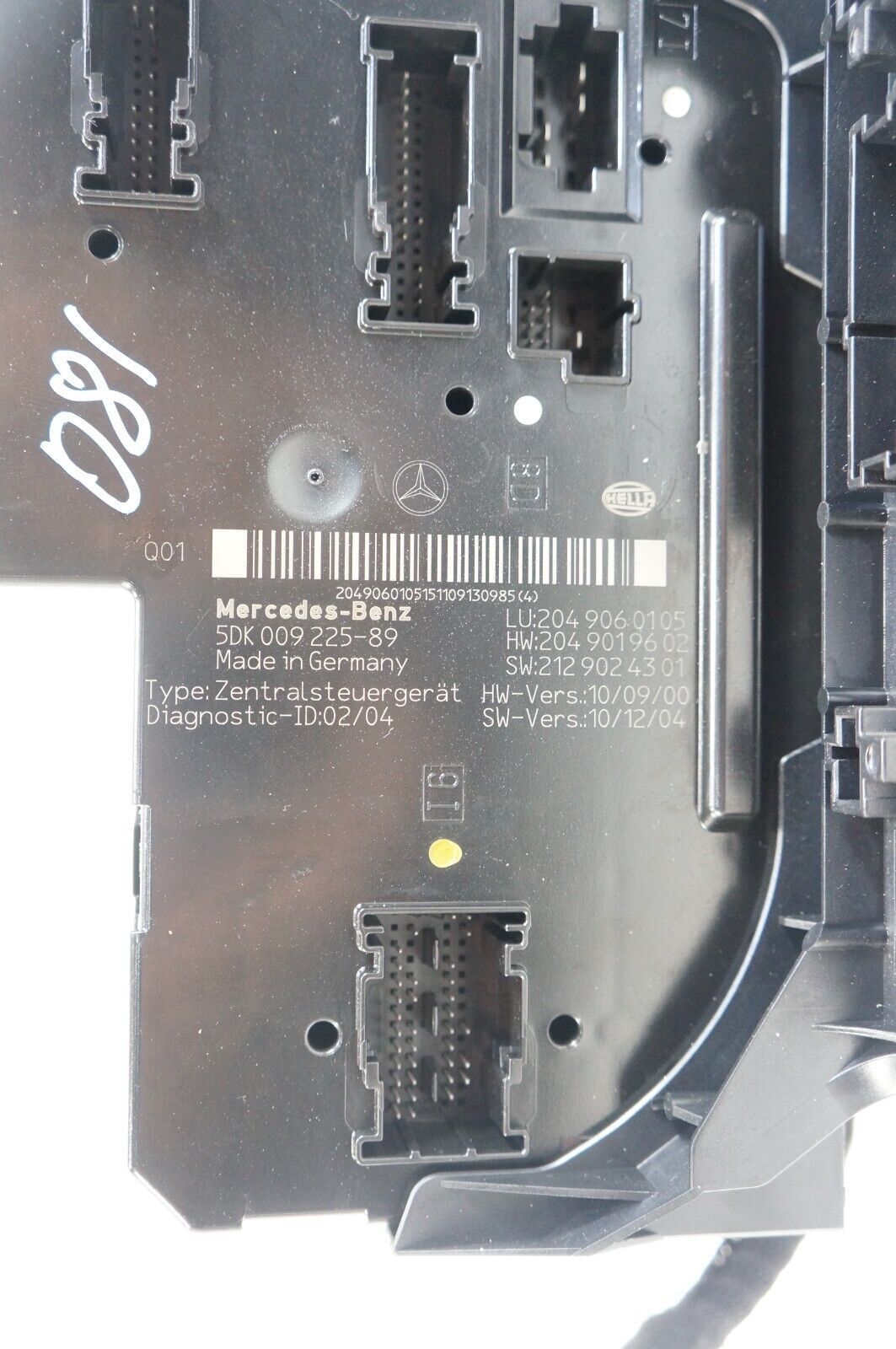 12-2014 mercedes w204 c300 4matic REAR sam fuse box relay module ...