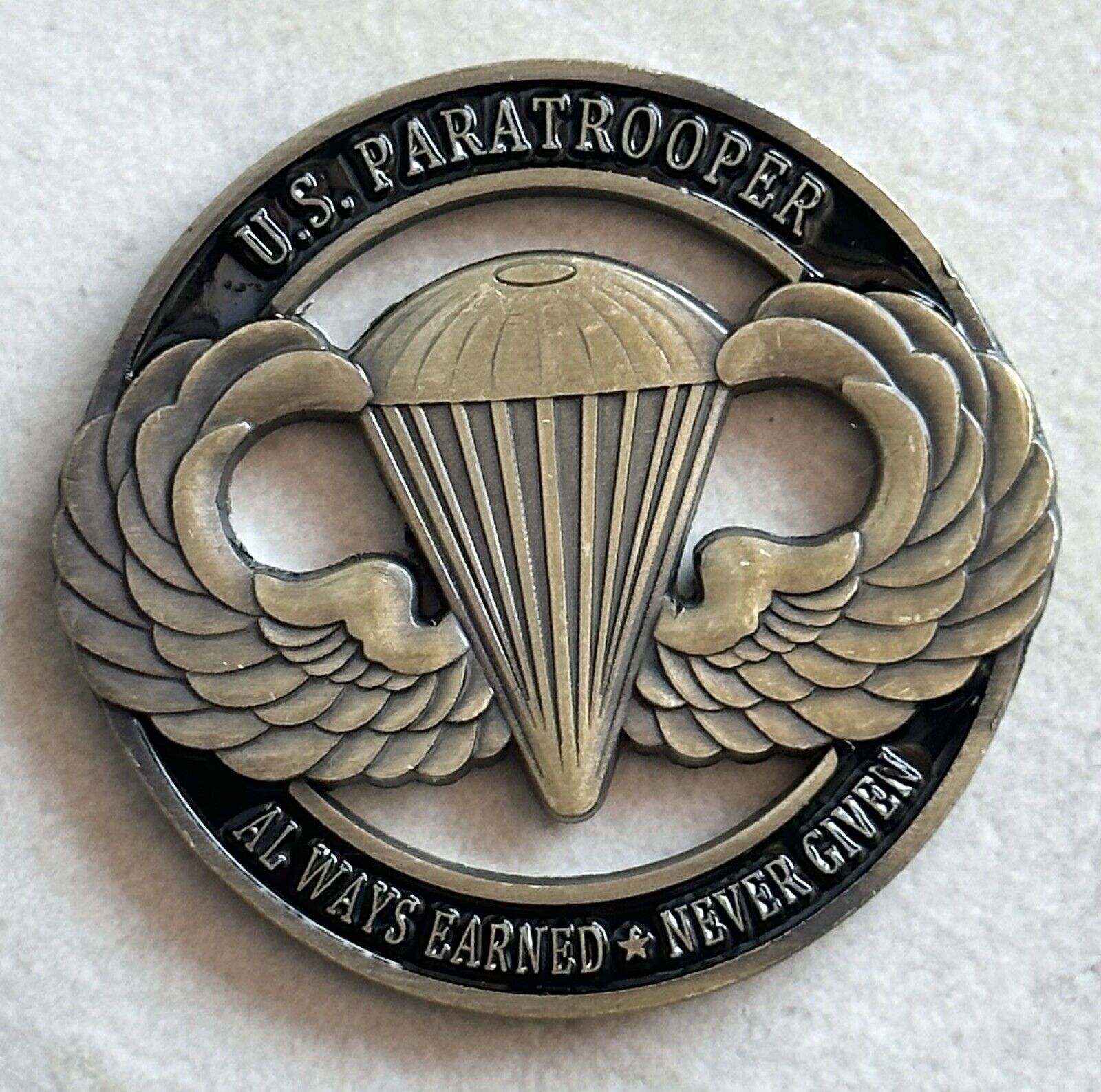 US ARMY PARATROOPER Airborne Challenge Coin-Hallow Bronze/Black NEW ...