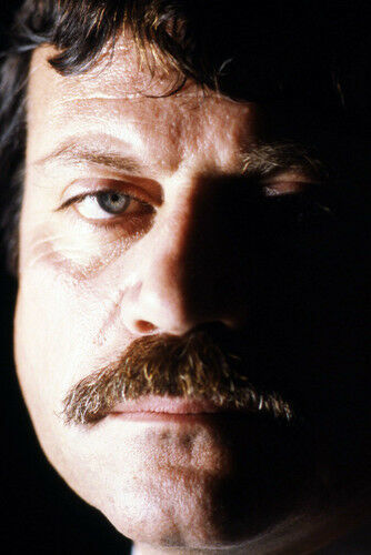 Oliver Reed iconic close up with moustache photo 11x17 Mini Poster ...