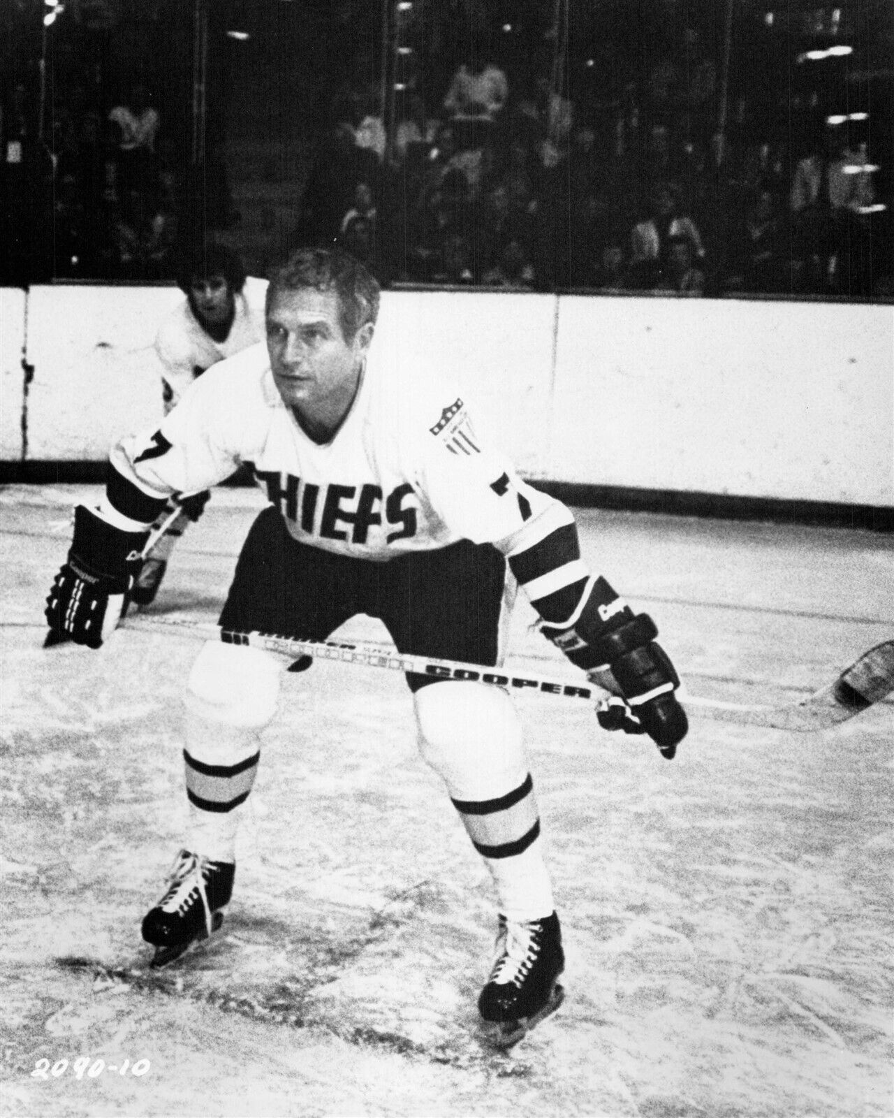 Paul Newman in action on the ice as Reggie Dunlop 1977 movie Slapshot ...