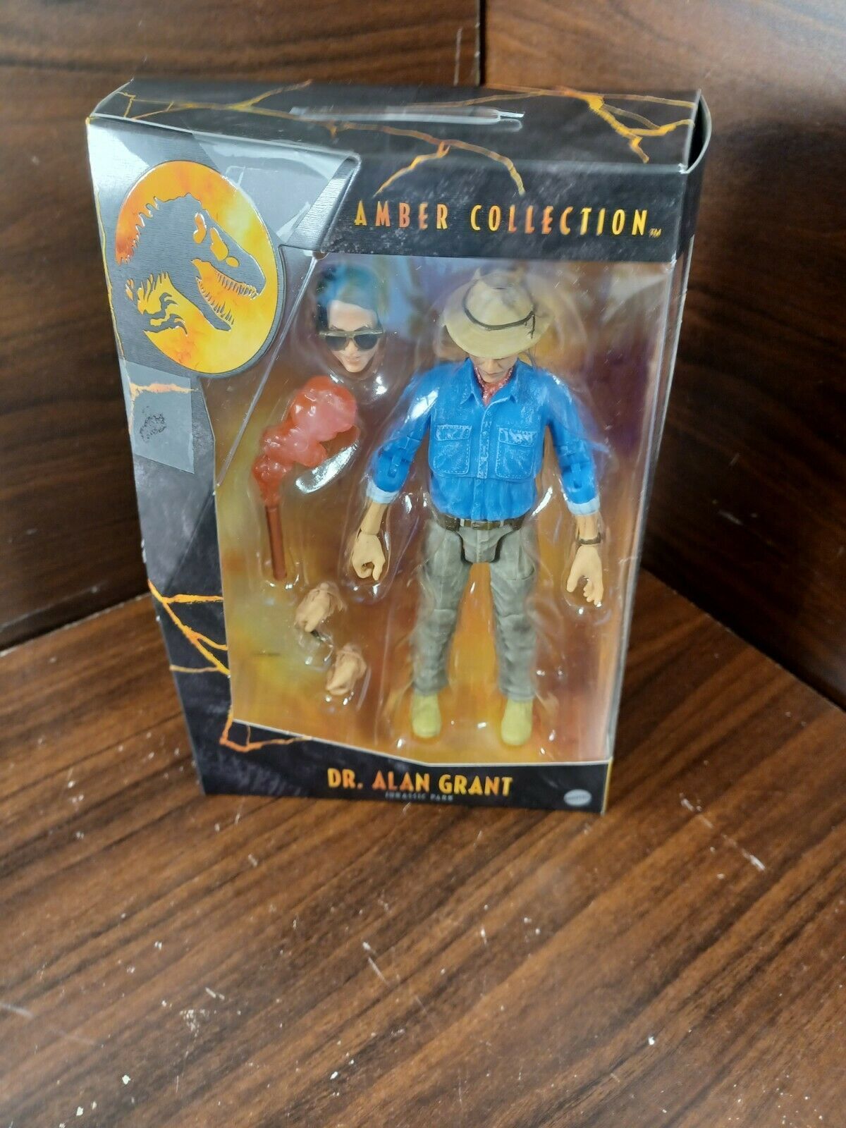 Mattel Jurassic World Amber Collection Dr. Alan Grant - NEW-Free Box ...