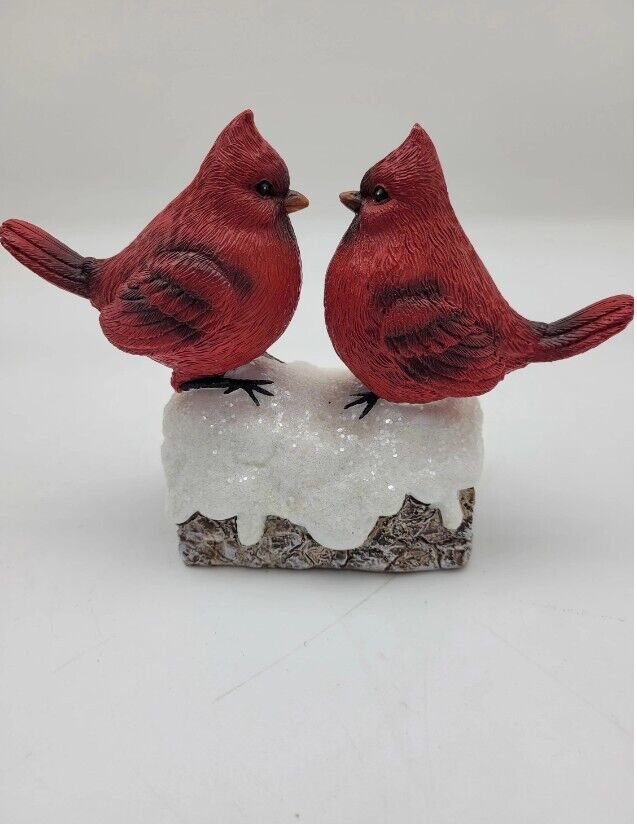 Northern Cardinal Sitting On Log Poly Resin Figures - Animals
