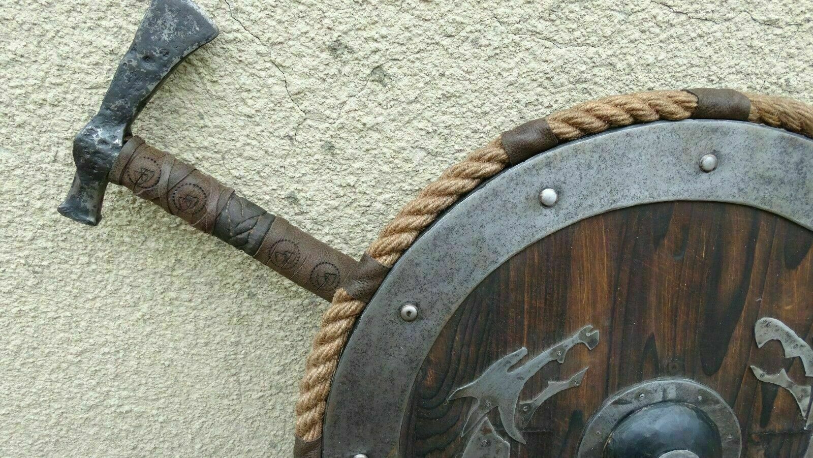 Medieval Old Shield Battle Ready Viking Shield Wooden Shield 24" Heavy ...