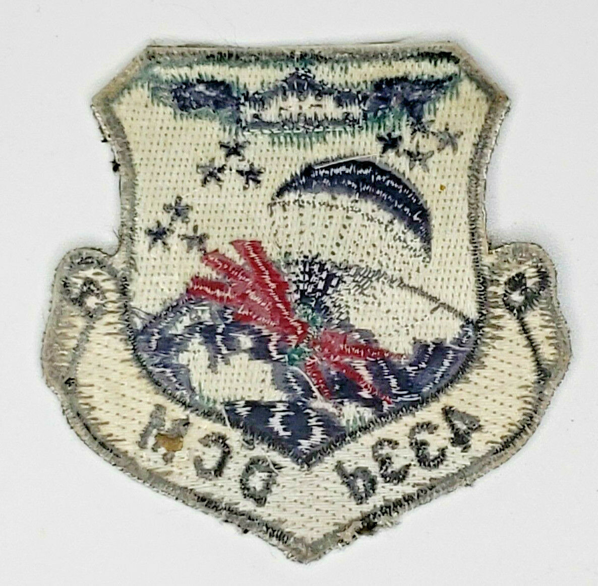 Vintage USAF 433d DCM Military Maintenance Squadron Patch PB156 - Militaria