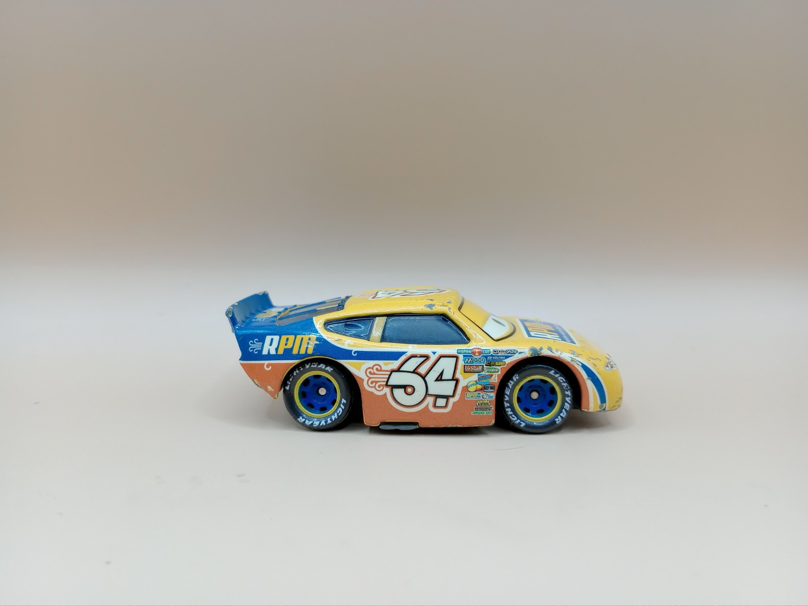 Disney Pixar Cars Diecast Mattel RPM #64 Yellow Blue Race Car 1:55 ...