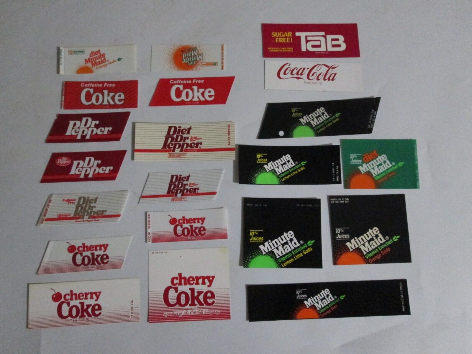Coca-Cola Vintage Vending Machine Plastic Labels 21 Diff soda and shape ...
