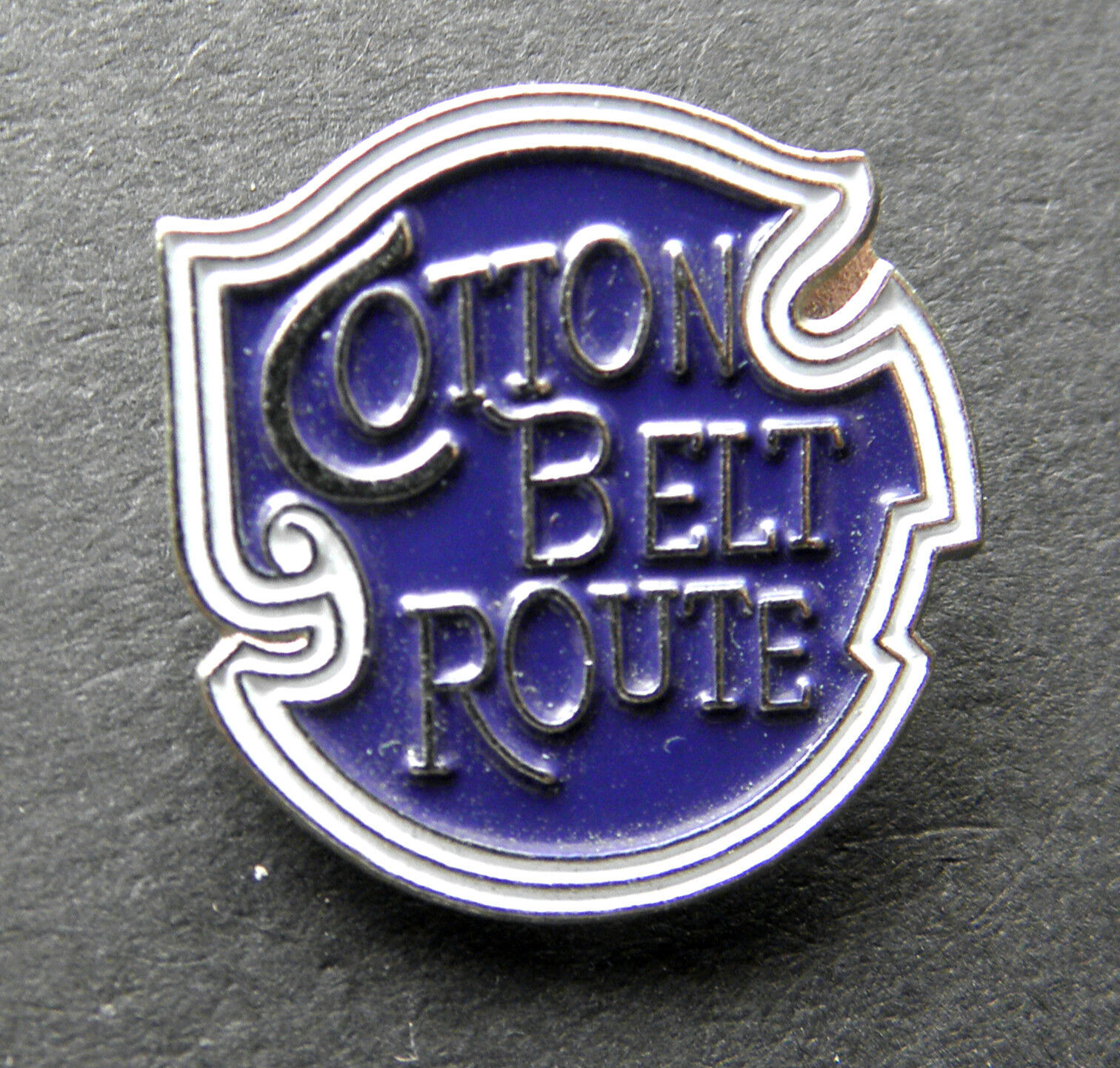 COTTON BELT ROUTE RAILROAD LAPEL PIN BADGE 1 INCH ST LOUIS SW RAILWAY ...