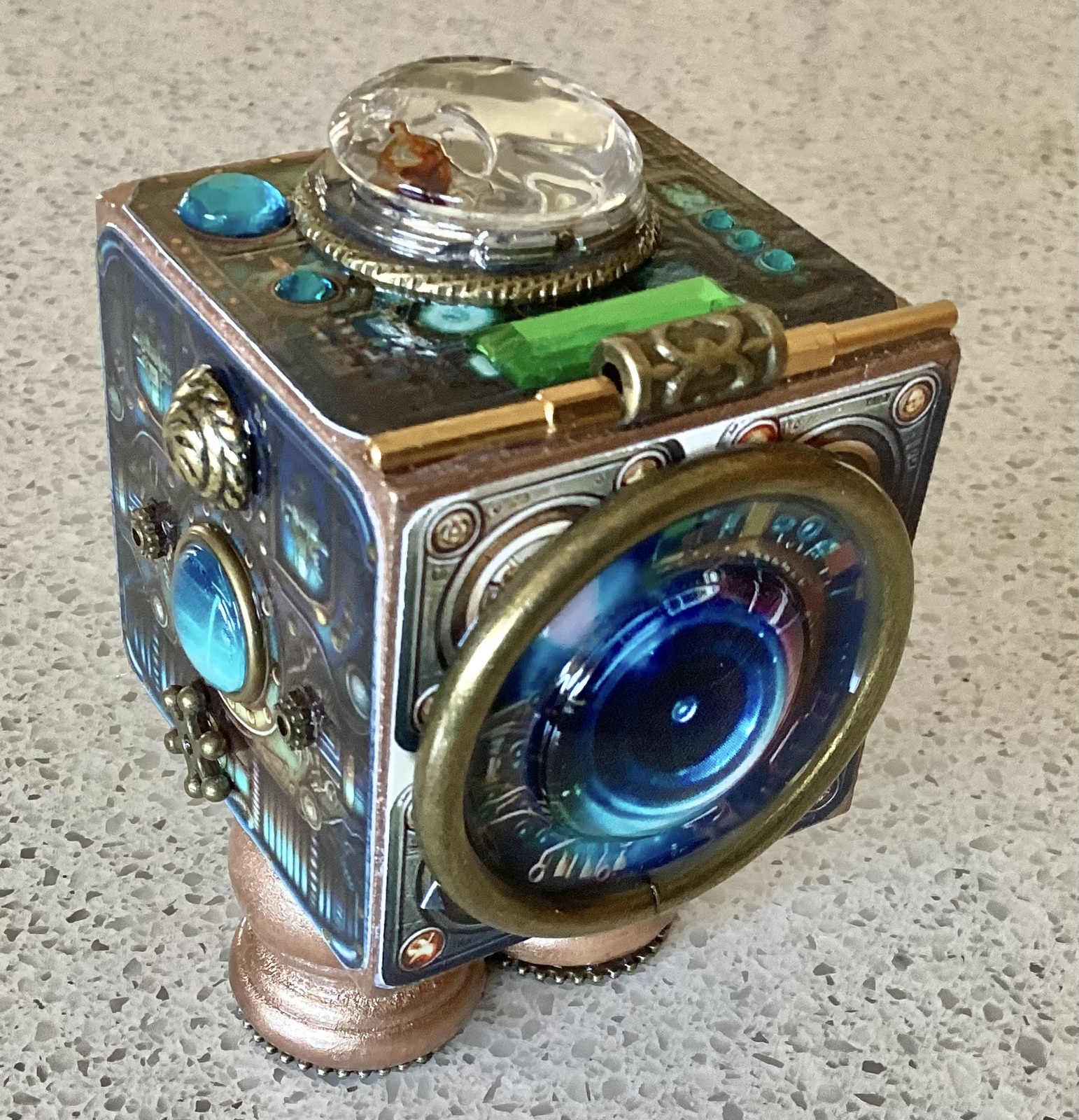 Steampunk Robot Sculpture Desk Buddy - Style 2 - Sculptures & Figurines