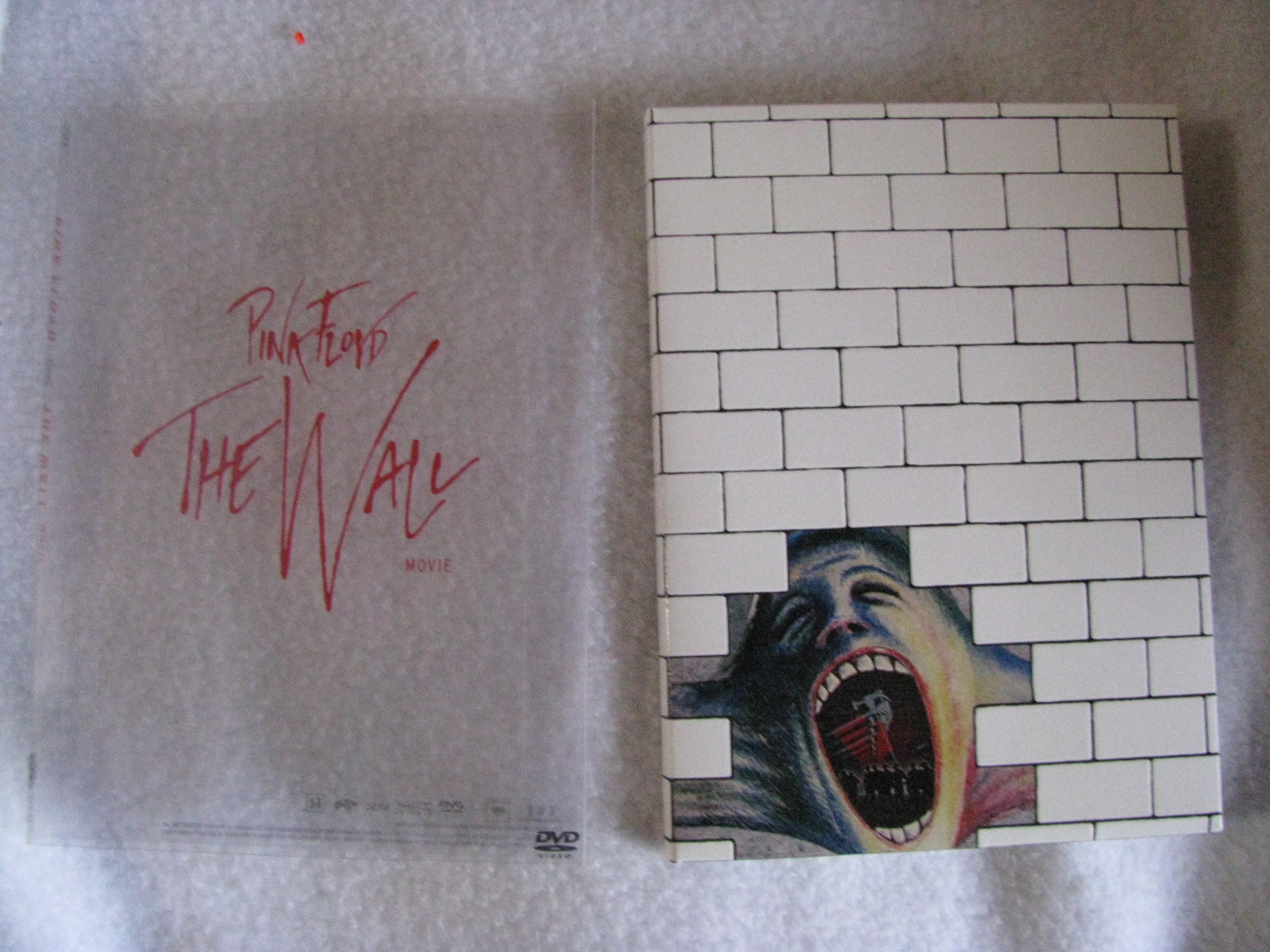 Pink Floyd the Wall. DVD. REG 1. Poster. - DVDs & Blu-ray Discs