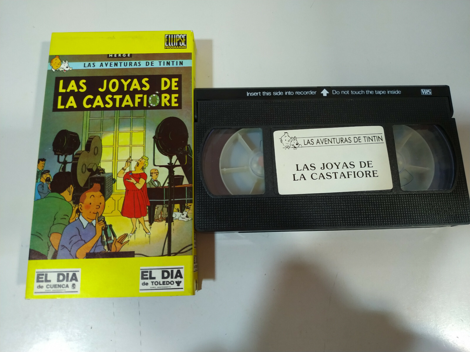 Tintin The Jewels Of The Castafiore Herge Cardboard Box - VHS Tape ...
