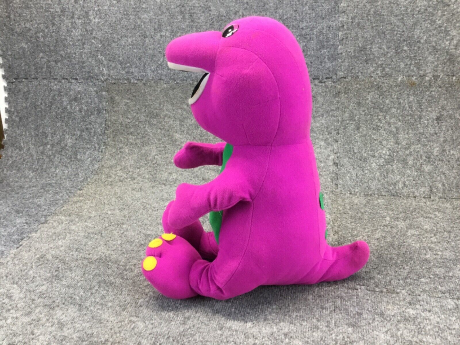 Playskool Hasbro Barney Interactive Talking Dinosaur 17-in Plush Toy ...