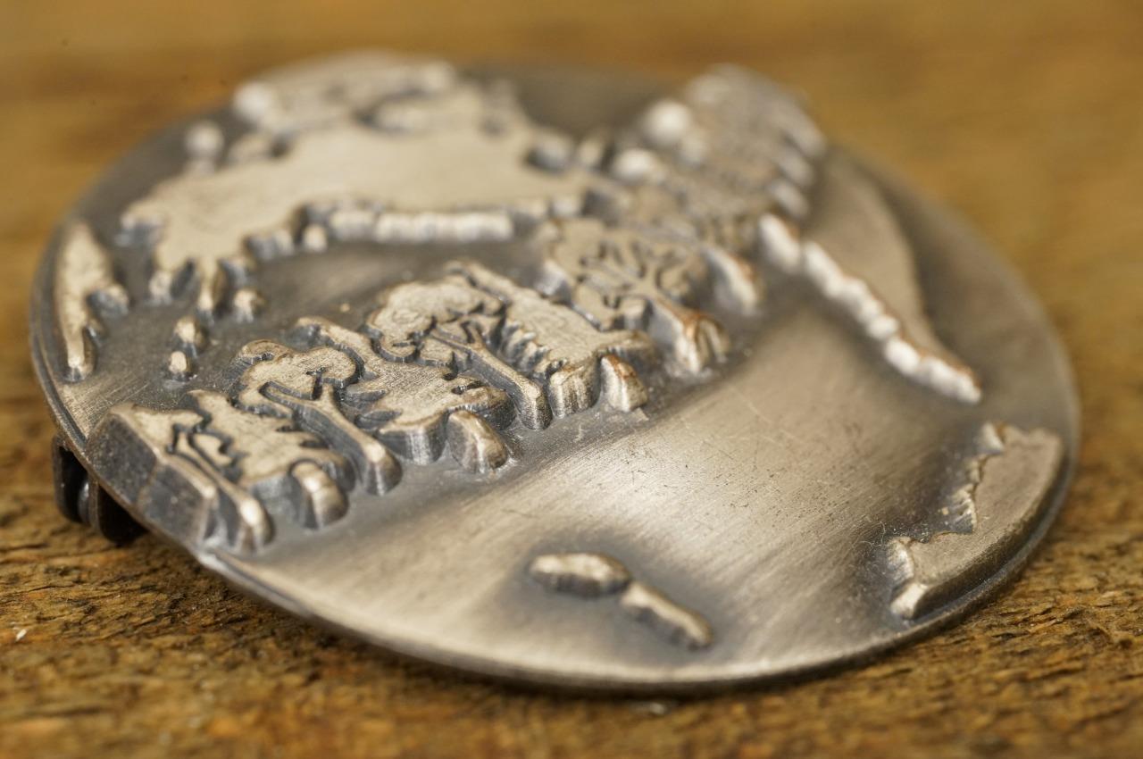 Costume Jewelry Silver Tone Metal 3D Globe Earth Day Trees World Brooch ...