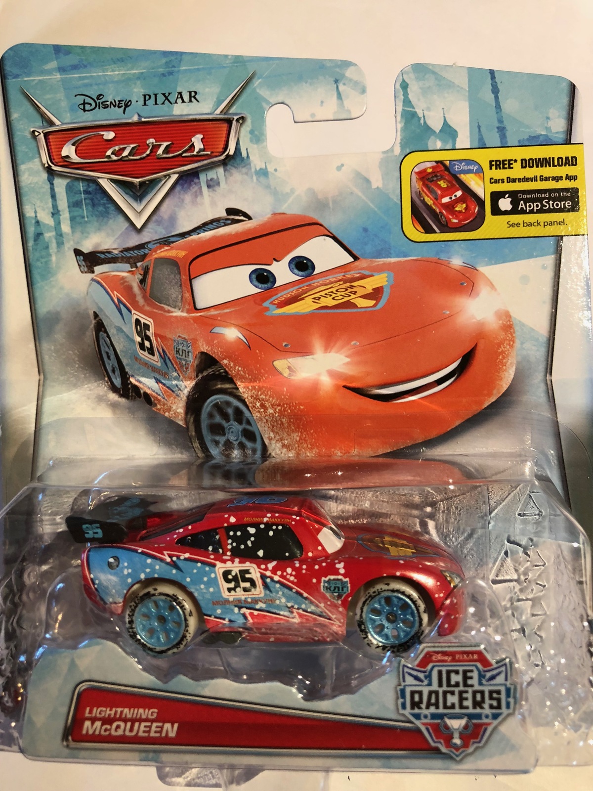 Disney Pixar Cars Ice Racers Lightning McQueen - Action Figures