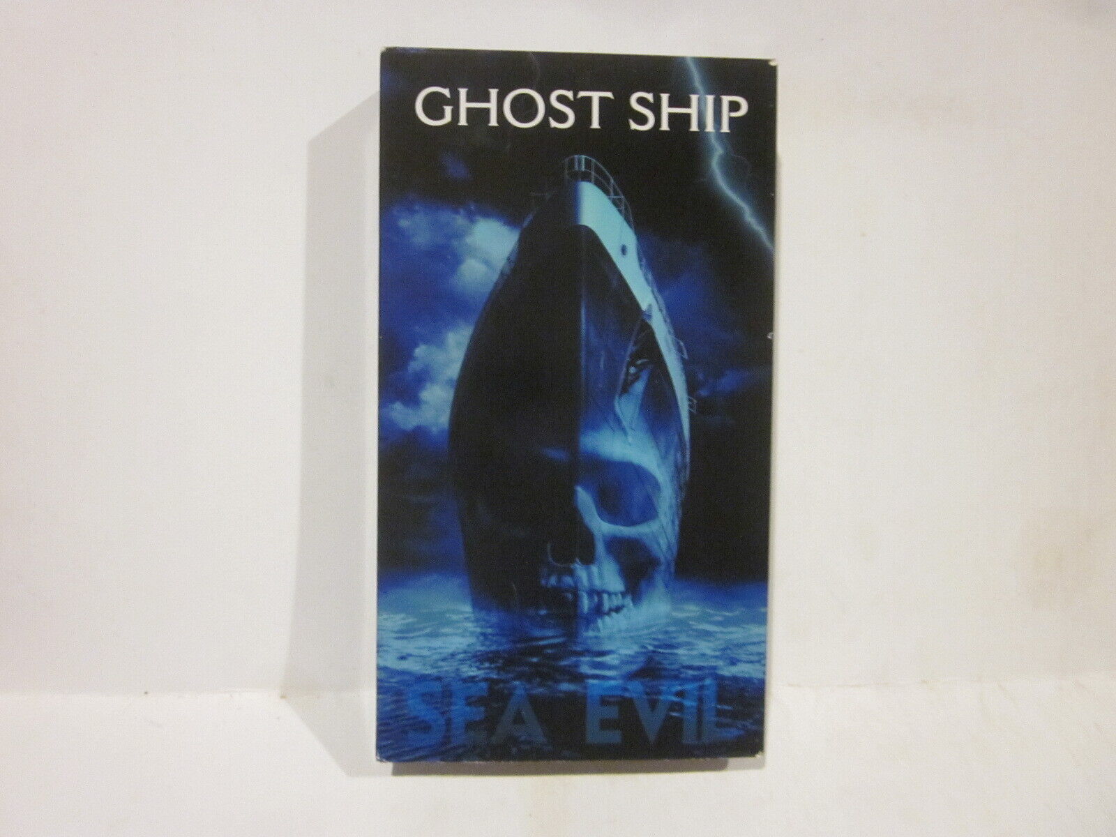 Ghost Ship VHS Horror Julianna Margulies Gabriel Byrne Warner Home ...