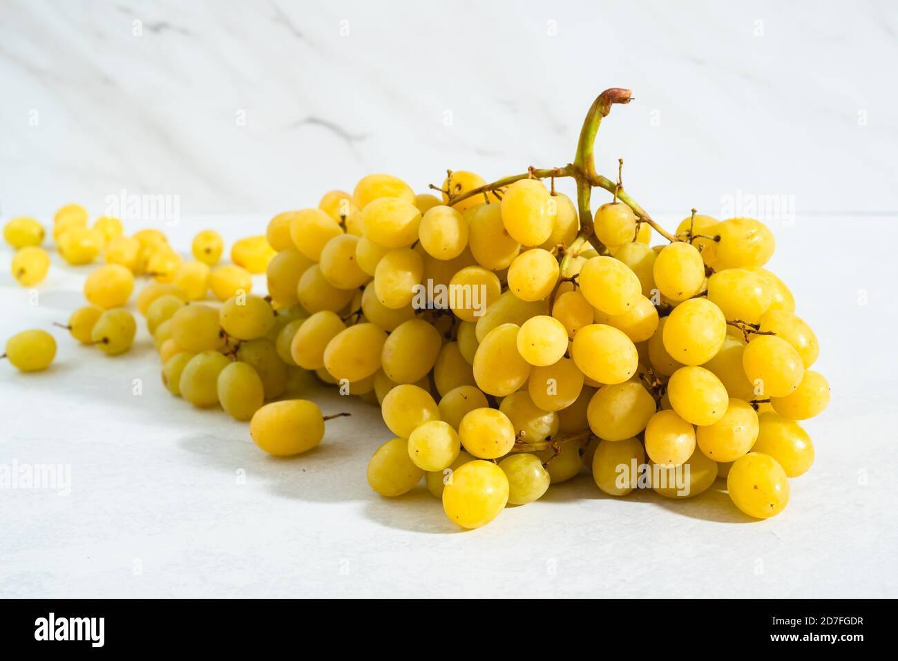 Yellow Red Cluster of Sweet Grape, 100 PCS Seeds D - Seeds & Bulbs