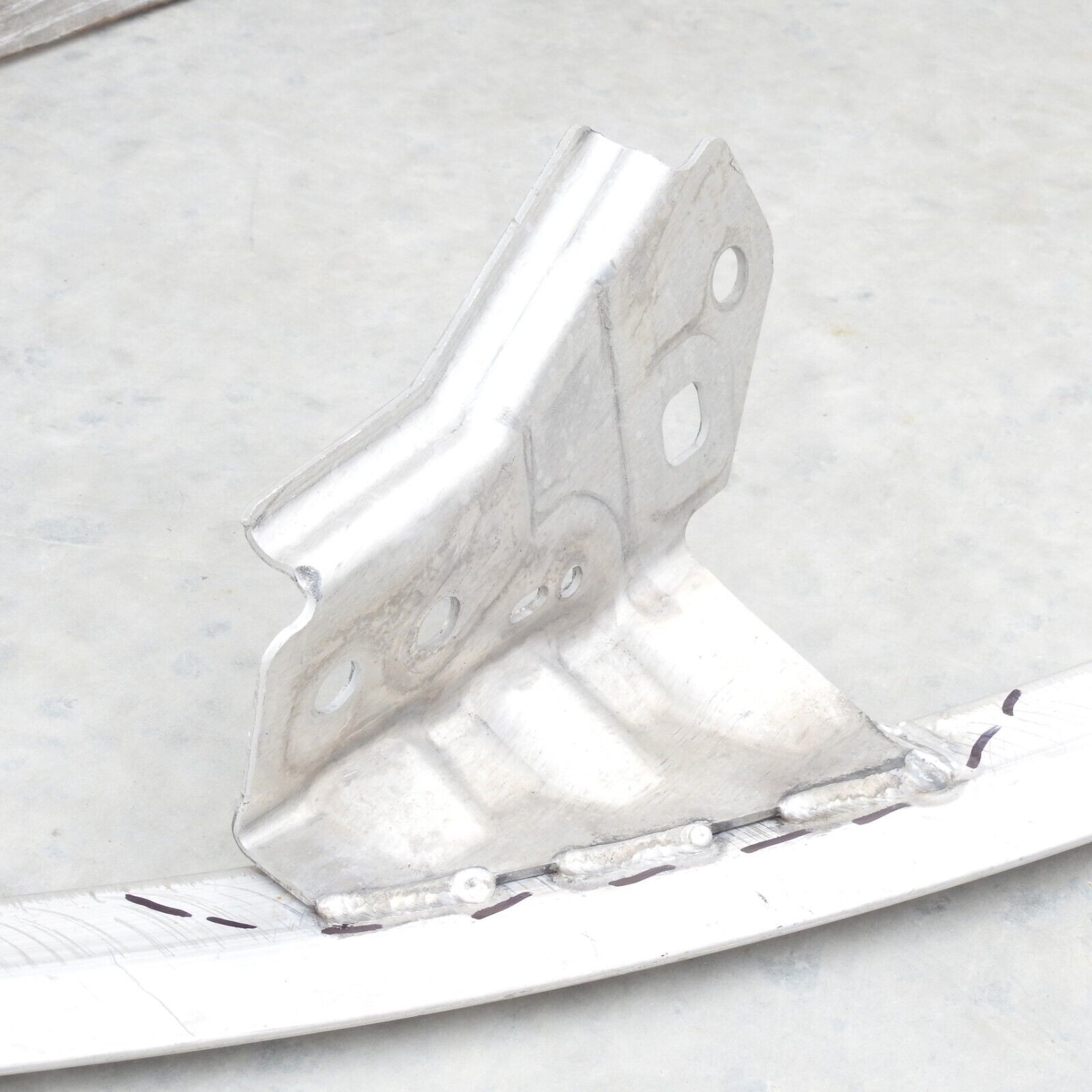 2017-2020 Tesla Model 3 Front Lower Reinforcement Impact Ankle Catcher ...