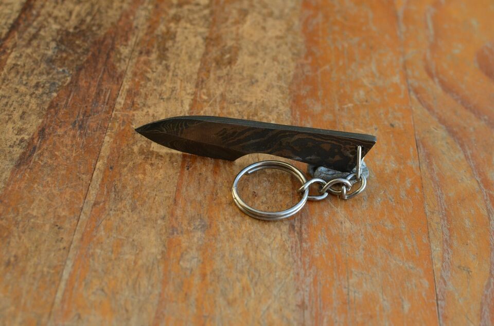 hand forged key chain in damascus steel new from the Eagle Collectionc ...