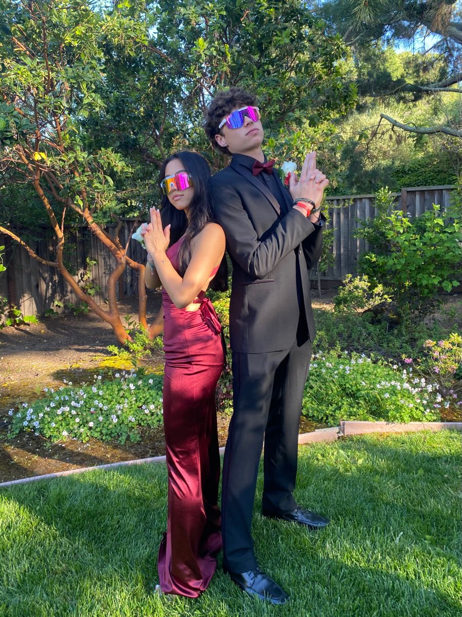 Middle School Burgundy Mermaid V Neck Long Prom Dress With Split - Dresses