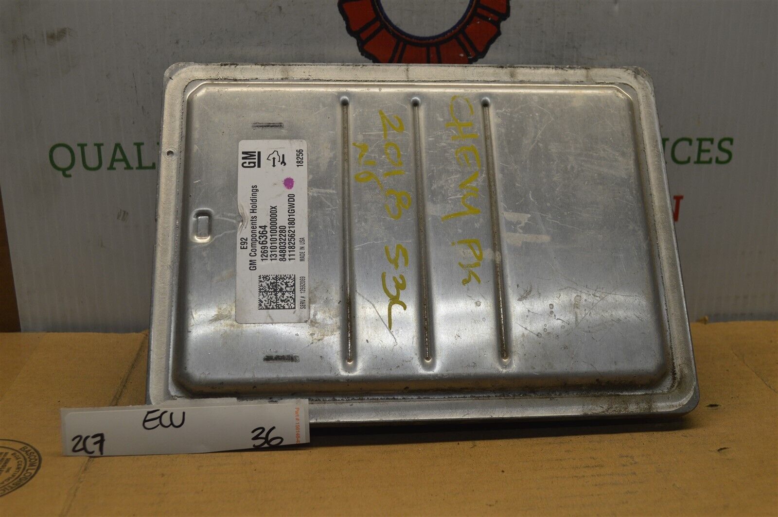 2018 Chevrolet Silverado Engine Control Unit ECU 12692069 Module 36-2c7 ...